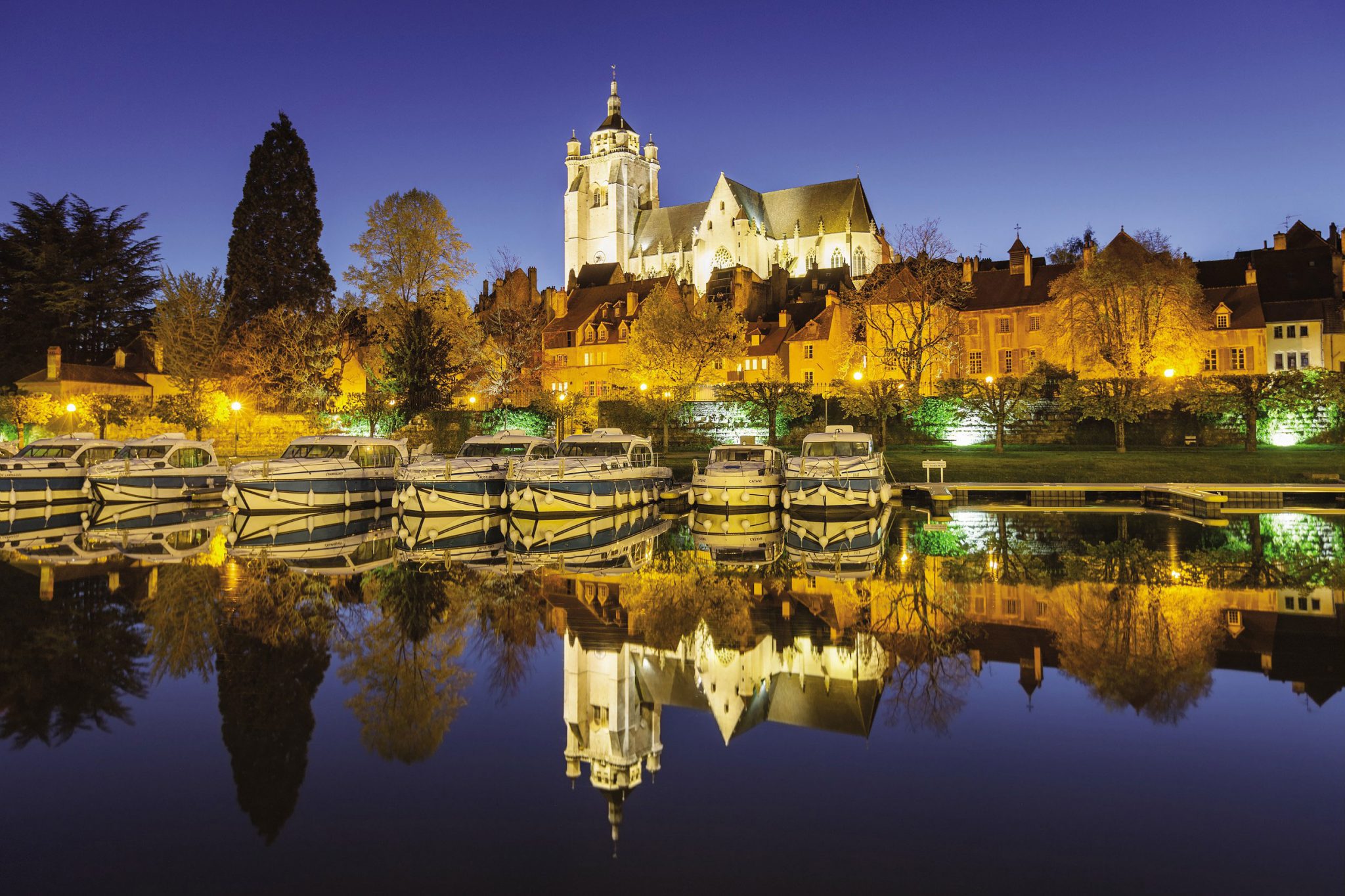 Dole Jura, Pays de Dole et Val d'Amour - Jura Tourisme Dole Jura, Pays de Dole et Val d'Amour - Jura Tourisme