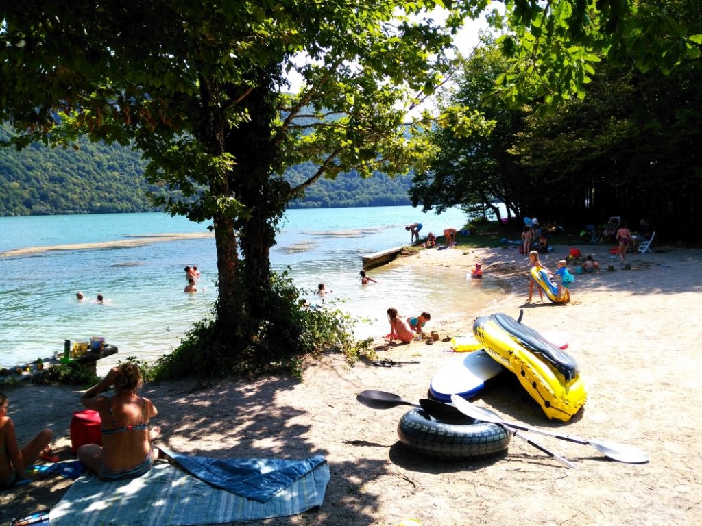 Camping de Chancia à CHANCIA avec piscine : Jura Tourisme